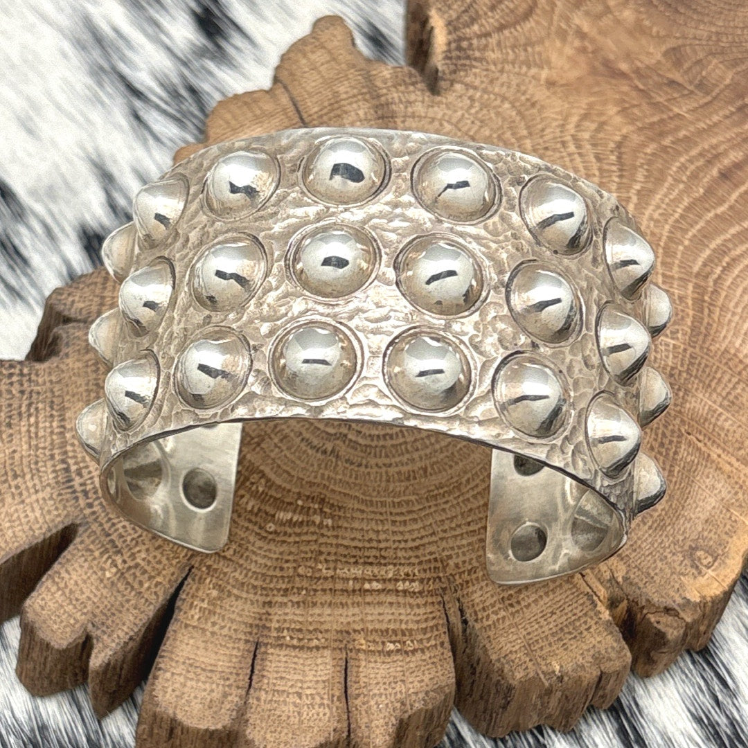 RONNIE WILLIE Navajo Sterling Silver Statement Cuff Bracelet With Repo – C'est La Brie's